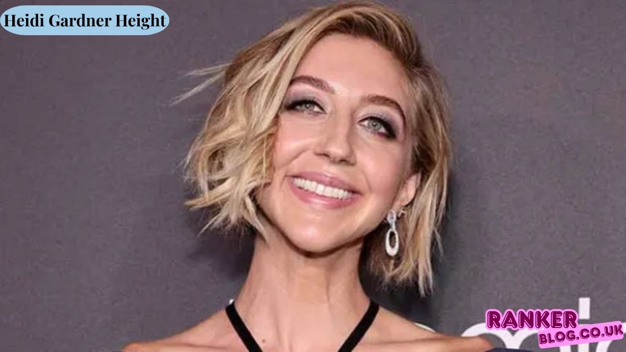 Heidi Gardner Height: How Tall is the SNL Comedian? Complete Stats ...